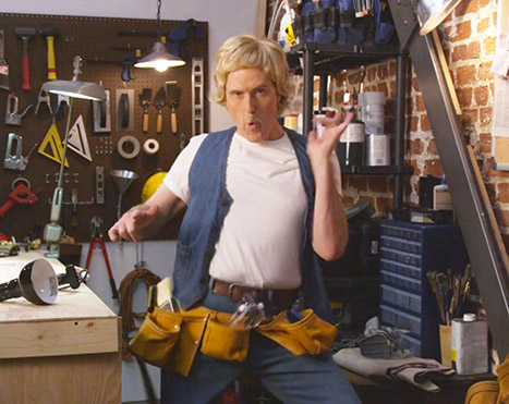 Weird Al Yankovic Spoofs Iggy Azalea's "Fancy" With "Handy": Video