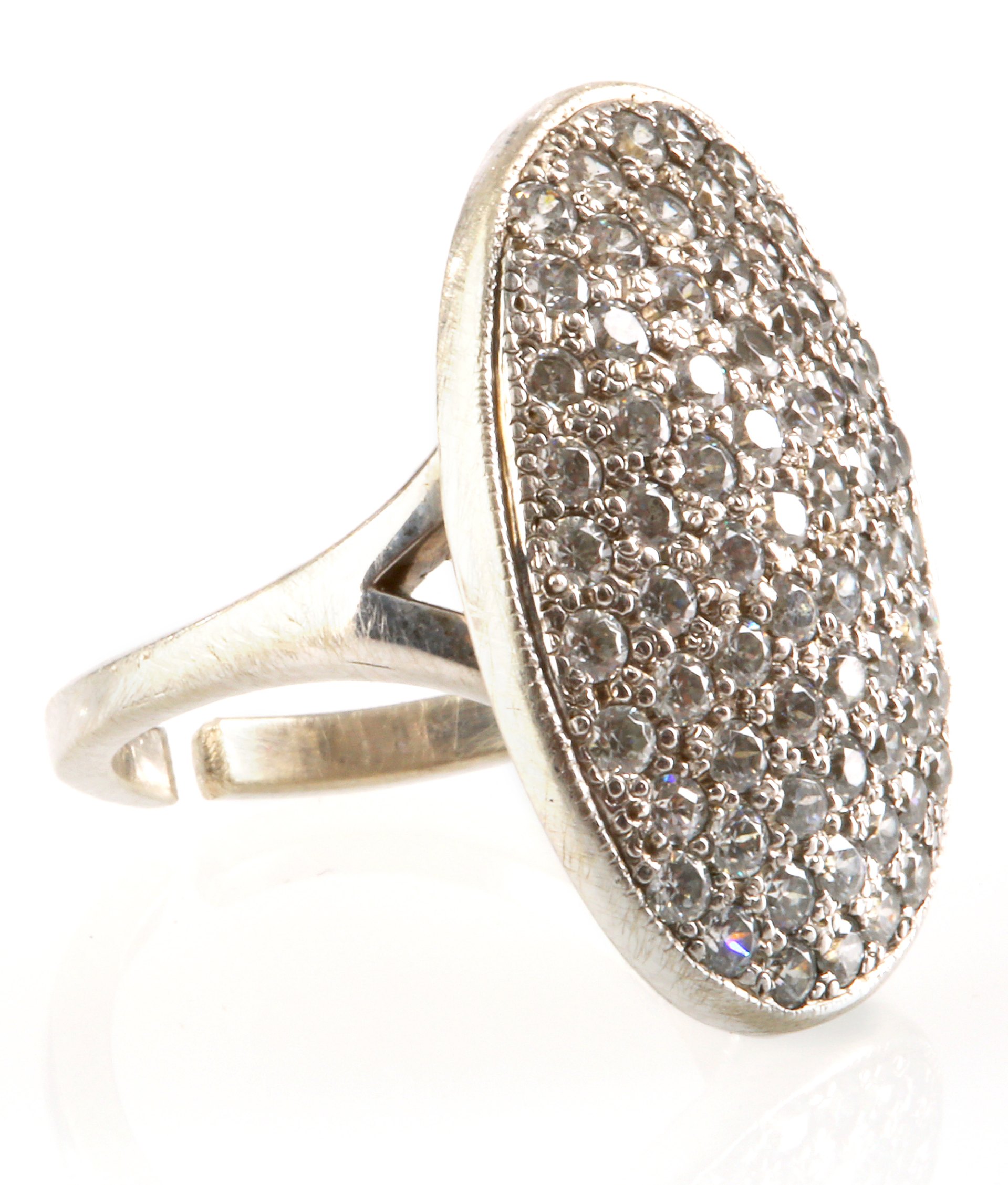 ‘Twilight Saga’ Props Auction Includes Bella’s Engagement Ring | Us Weekly