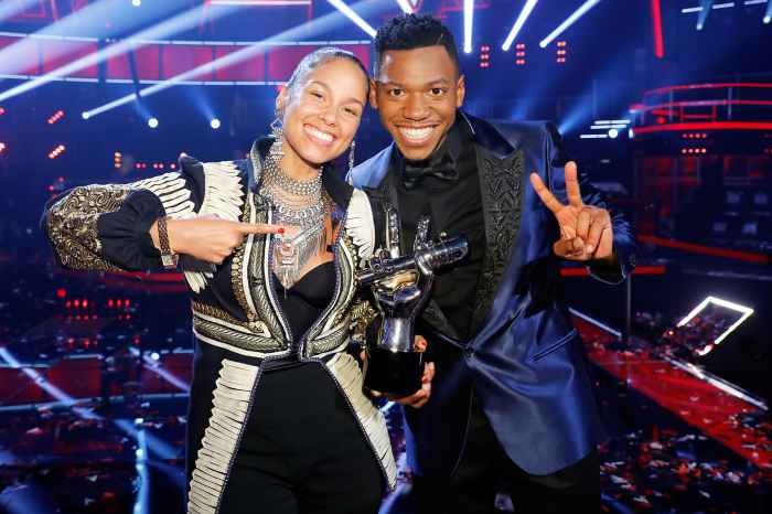 ‘The Voice': Chris Blue Named Season 12 Winner | Us Weekly