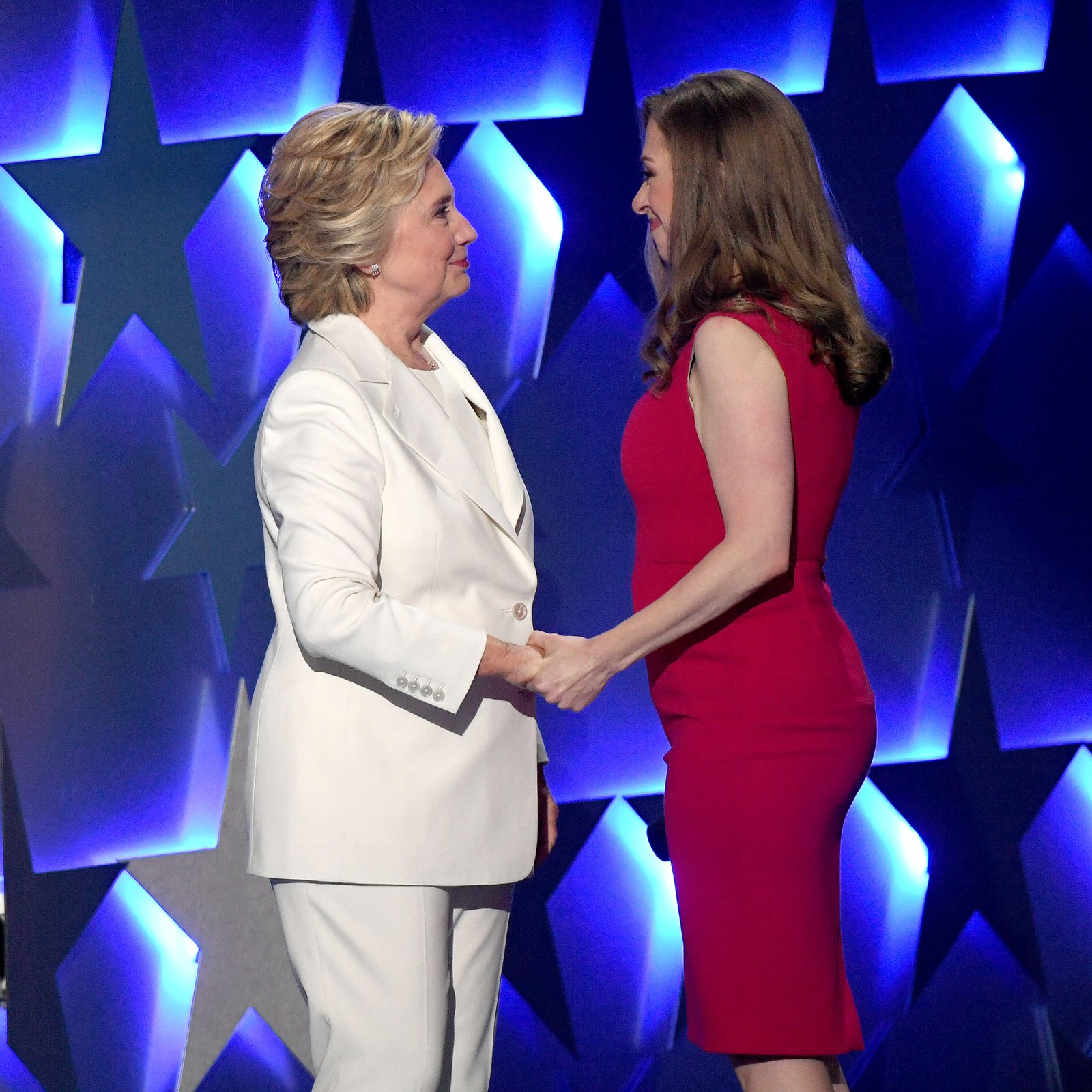Hillary Clinton's Reaction to Chelsea's DNC Speech Is Perfect: Photo ...