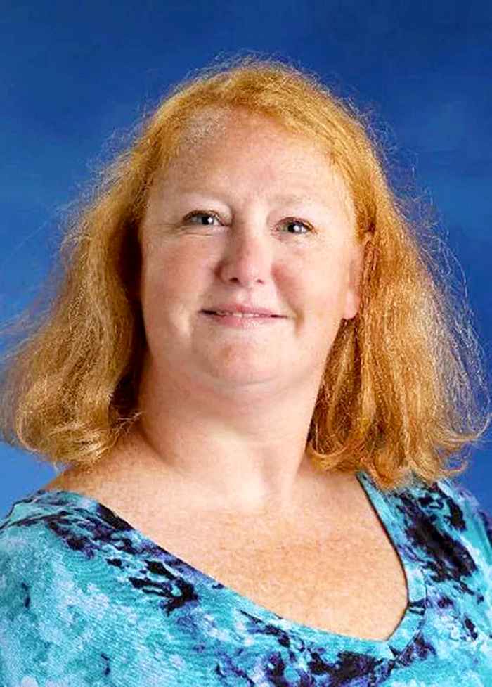 Suspended Teacher Allegedly Told Student to 'Lick Me Where I Fart' | Us ...