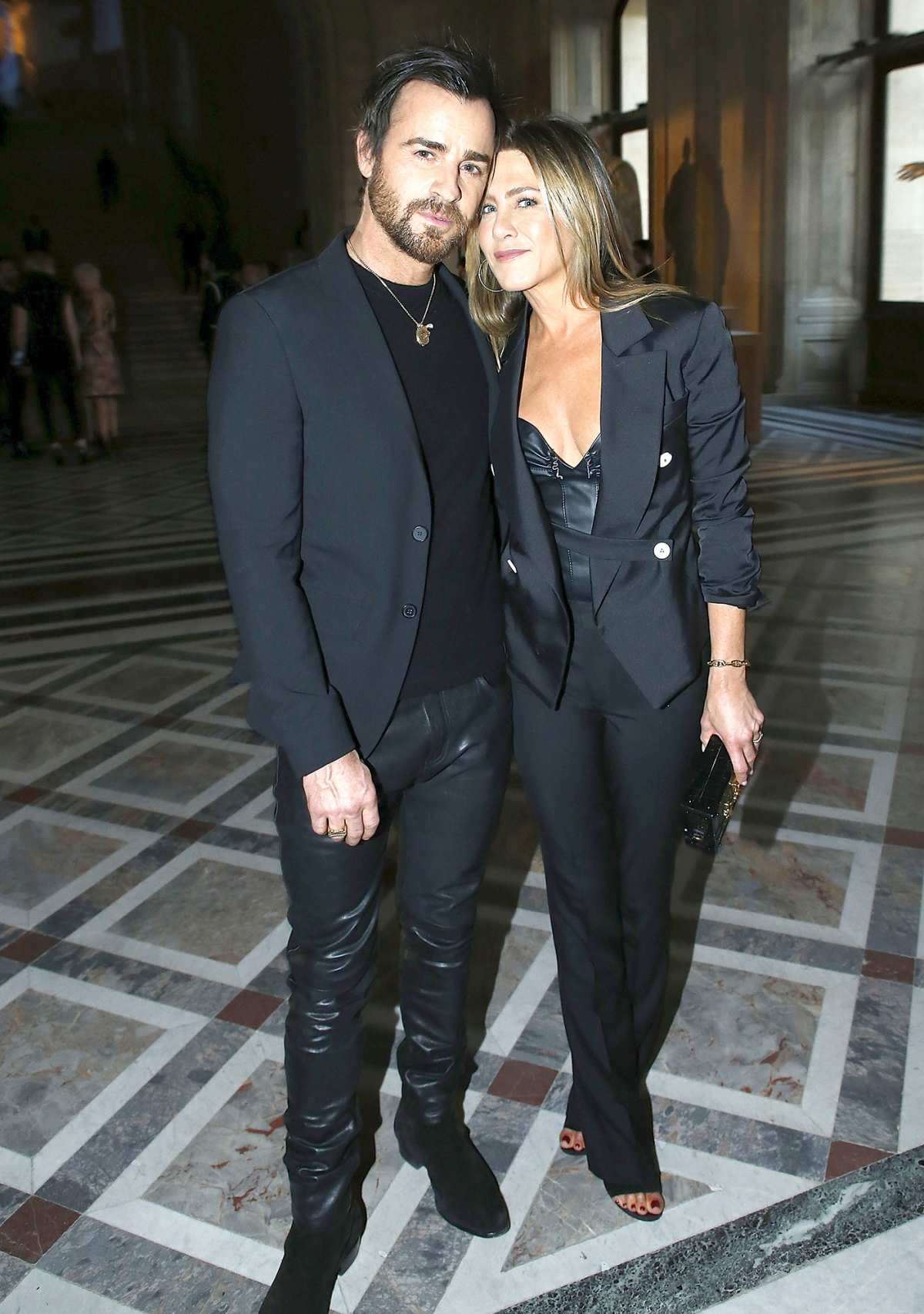Jennifer Aniston and Justin Theroux Are in ‘Louvre’ | Us Weekly