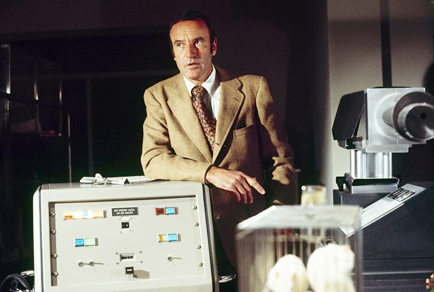 Richard Anderson Dead: 'Six Million Dollar Man' Actor Dies at 91 | Us ...