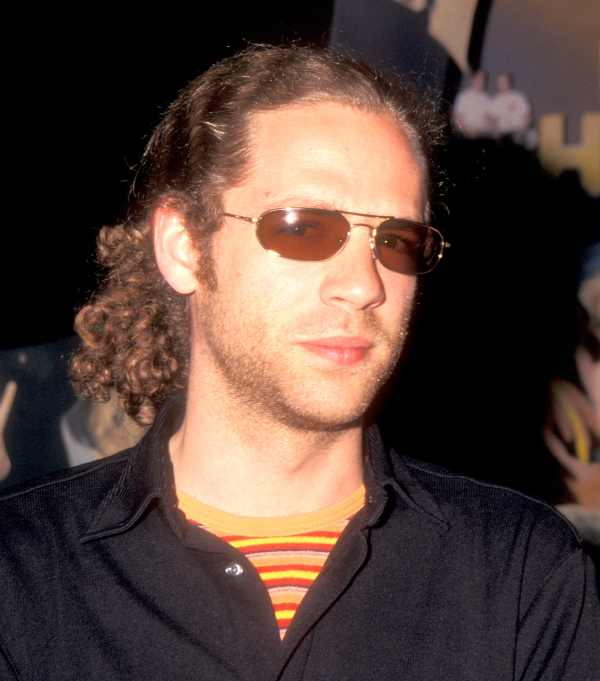 Toby Smith Dead: Jamiroquai Founding Member Dies at 46 | Us Weekly